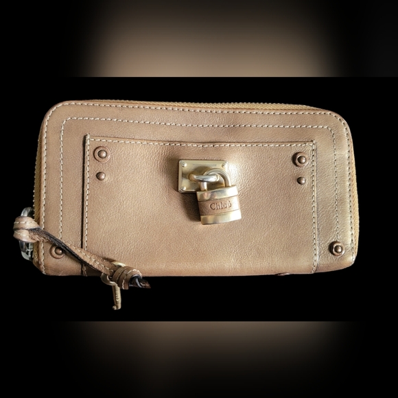 Chloe | Bags | Chloe Wallet Euc | Poshmark